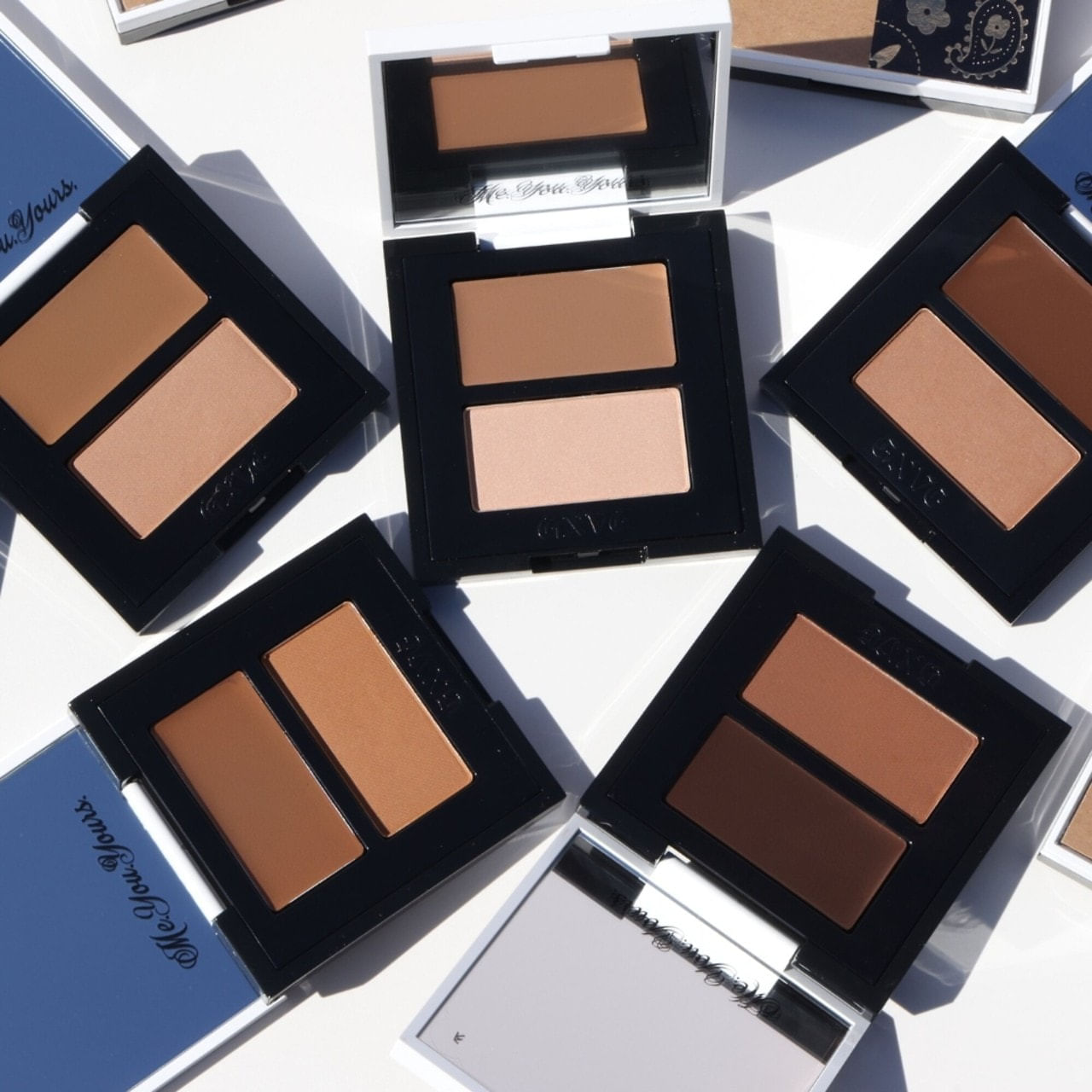 Pick It Up Cream Contour & Talc-free Powder Bronzer Duo