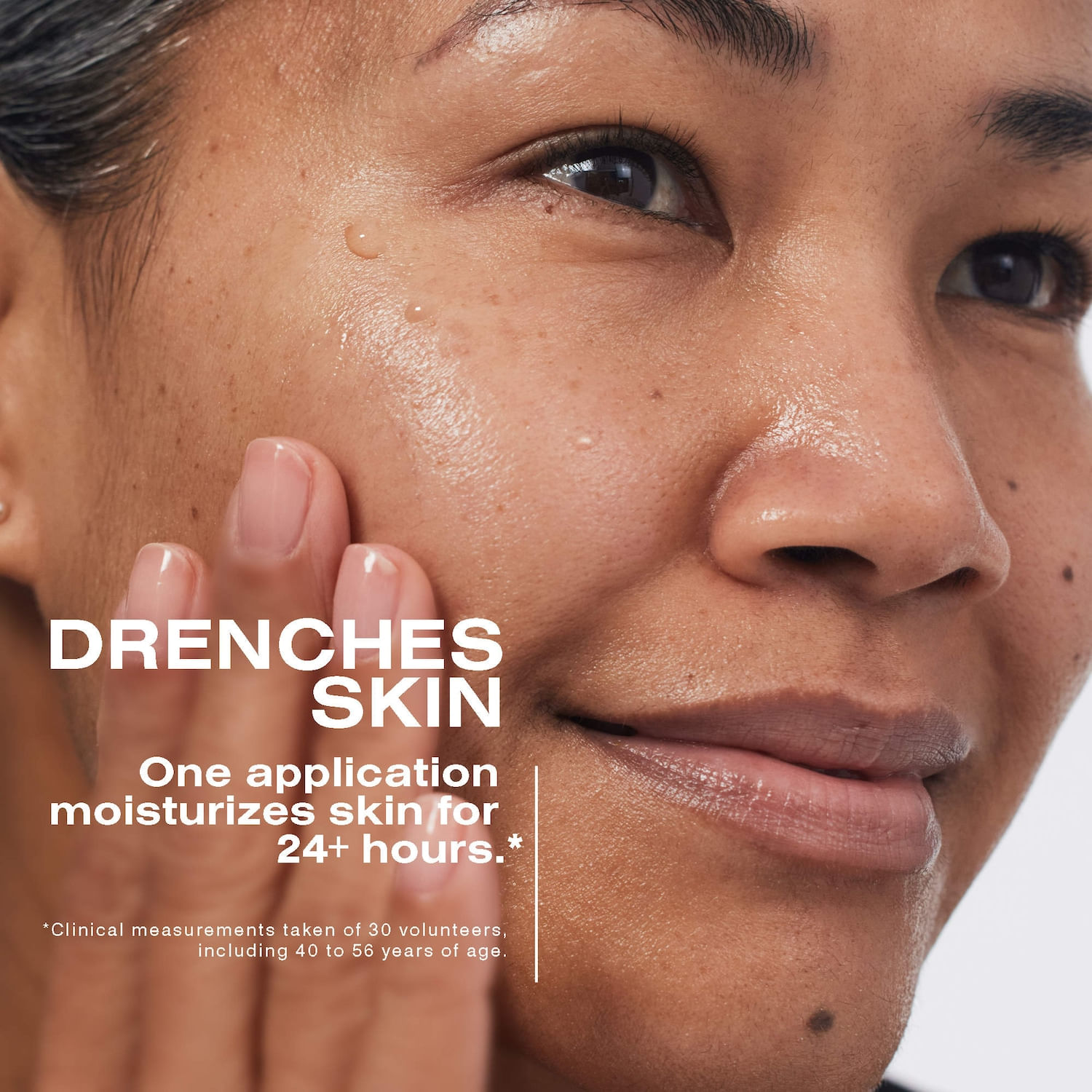 Moisture Source Brightening And Hydrating Essence With Hyaluronic Acid